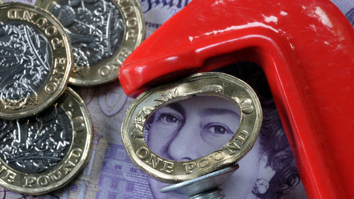 Inflation soars to highest level in 30 years as cost of living soars - LBC Inflation soars to highest level in 30 years as cost of living soars - LBC