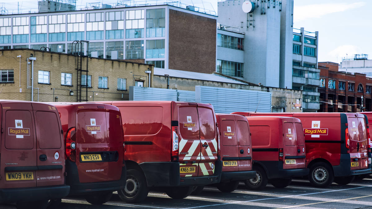 Russia-linked hackers 'behind Royal Mail attack' - LBC Russia-linked hackers 'behind Royal Mail attack' - LBC