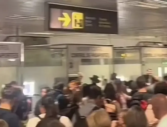 Hundreds of Brit holidaymakers trapped in huge queues at passport ... Hundreds of Brit holidaymakers trapped in huge queues at passport ...